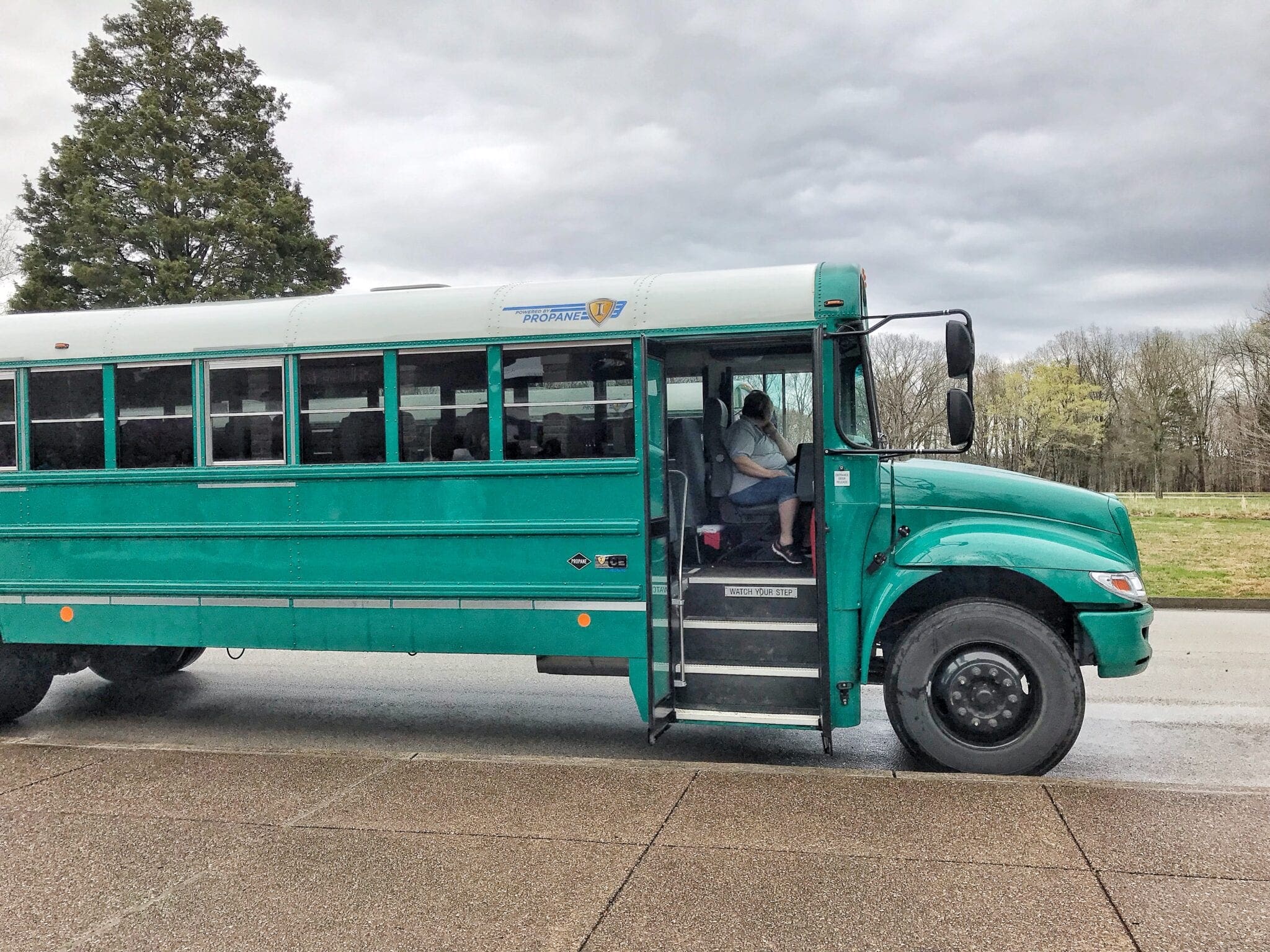 Spot Our Stuff - Teal IC Bus Powered by Propane at Mammoth Cave ...